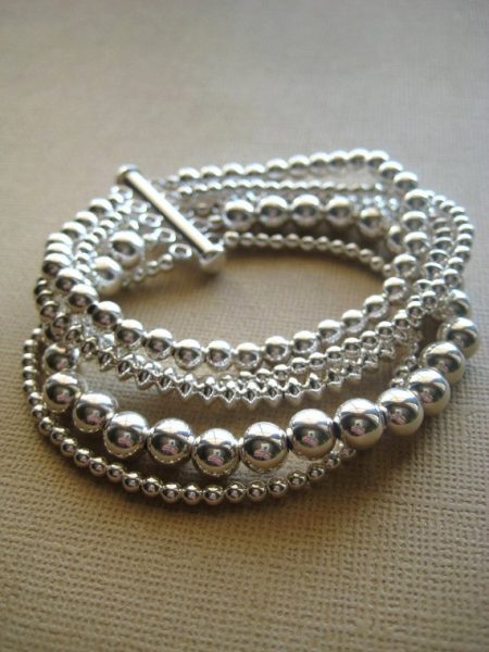 34 Different Types Of Bracelets Which Will Make You Look Stunning
