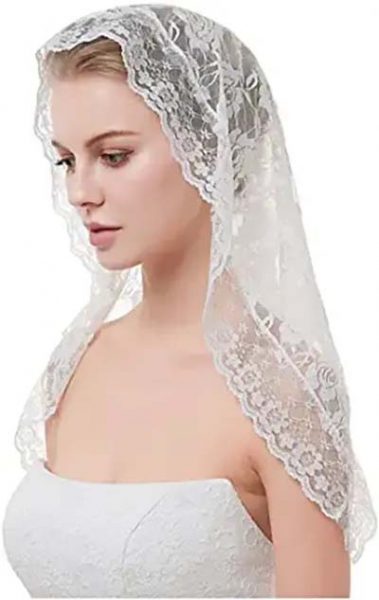 25 Stylish Types Of Scarves To Stand Out From The Others