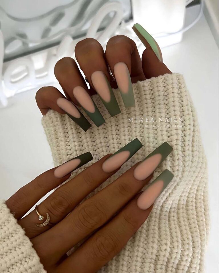 25 February Nail Color Trends: Embrace Elegance and Boldness in Your Style