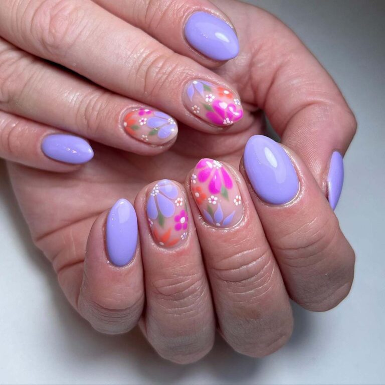 25 Fresh and Floral Spring Nail Designs to Blossom Your Look