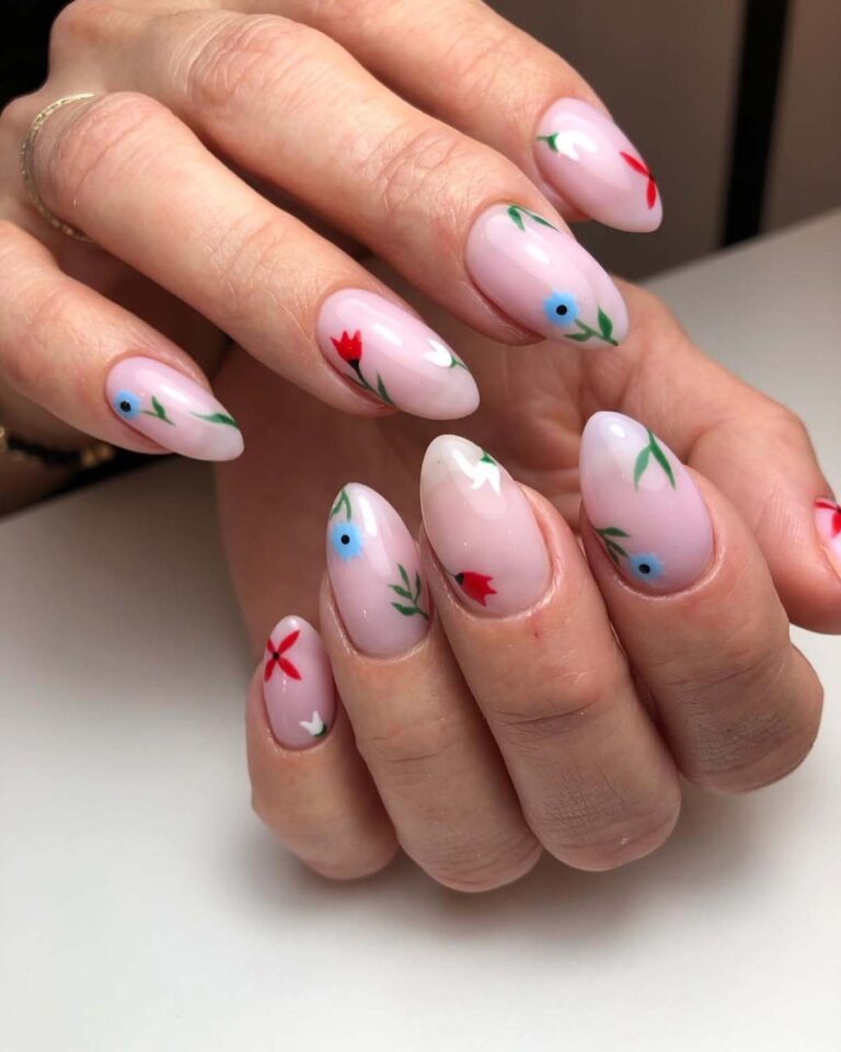 25 Fresh and Floral Spring Nail Designs to Blossom Your Look