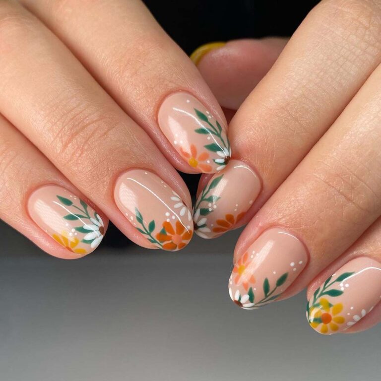 25 Fresh and Floral Spring Nail Designs to Blossom Your Look