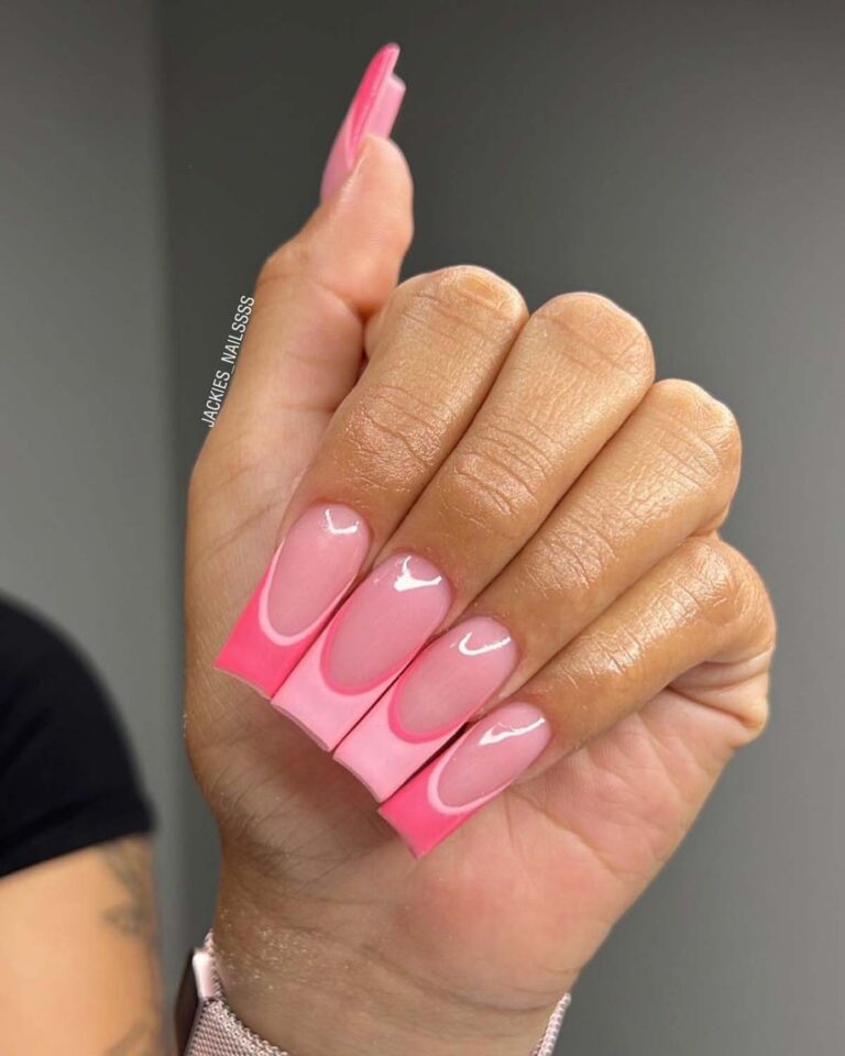 19 Pink Spring Nail Designs: A Fresh Palette for the Fashion-Forward Woman