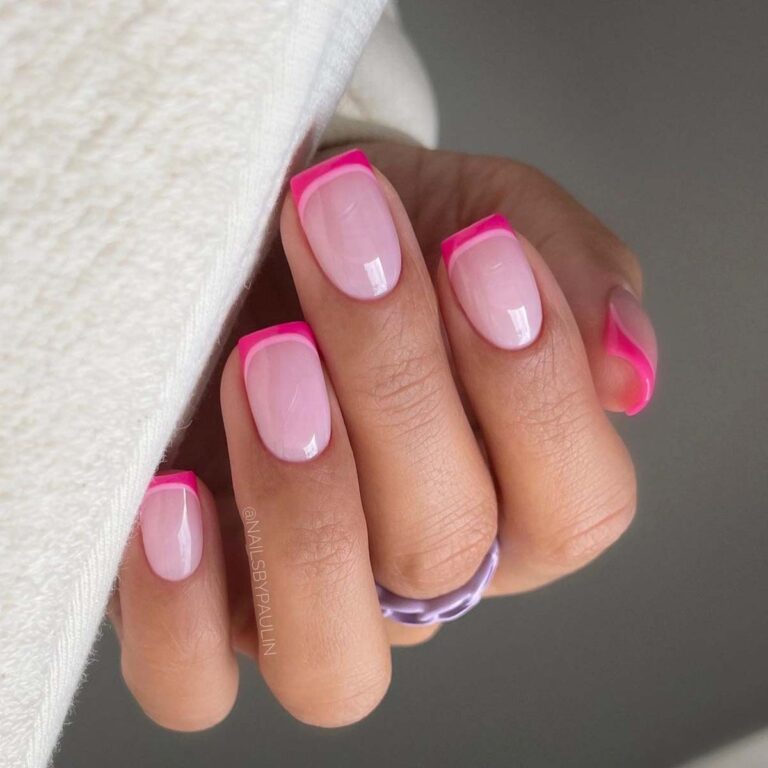 19 Pink Spring Nail Designs: A Fresh Palette for the Fashion-Forward Woman
