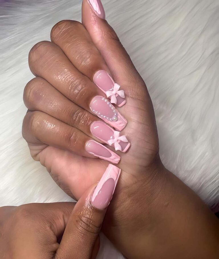29 Acrylic Nail Designs: A Glimpse into the Future of Nail Art