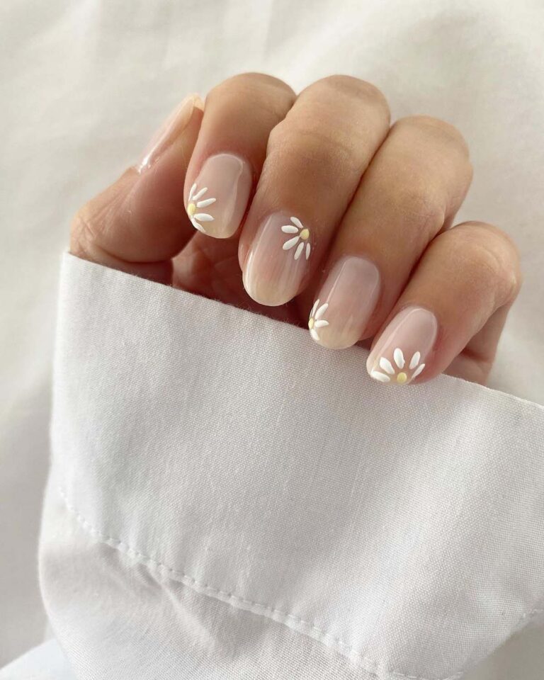 26 Best of March Nails Designs To Welcome Spring with Style