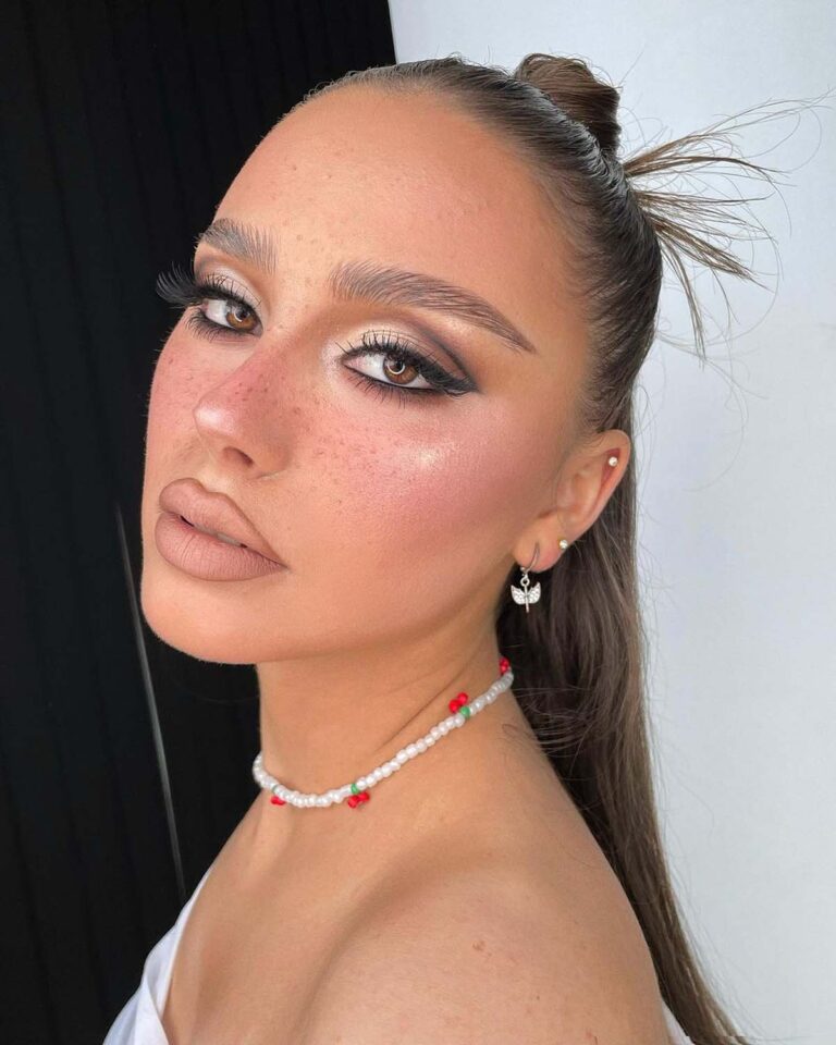 25 Boho Chic Makeup Ideas to Embrace the Spring Spirit