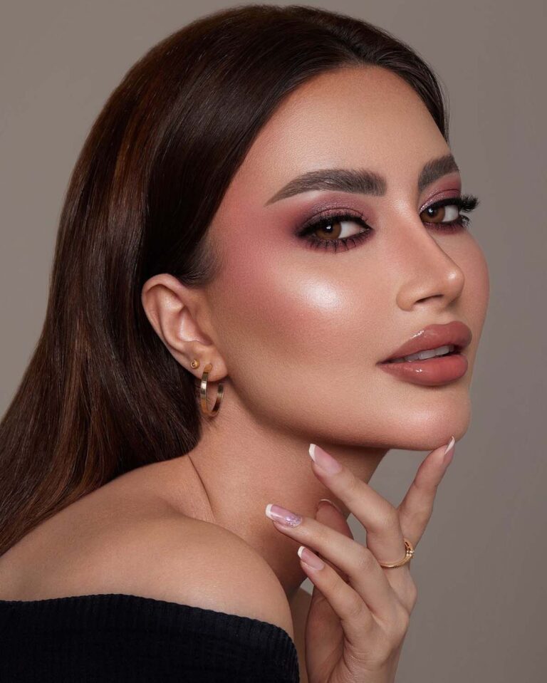 23 Dewy Skin Makeup Ideas for a Healthy Spring Glow