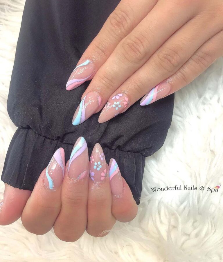21 Spring Break Nail Designs for Your Vacation Vibes