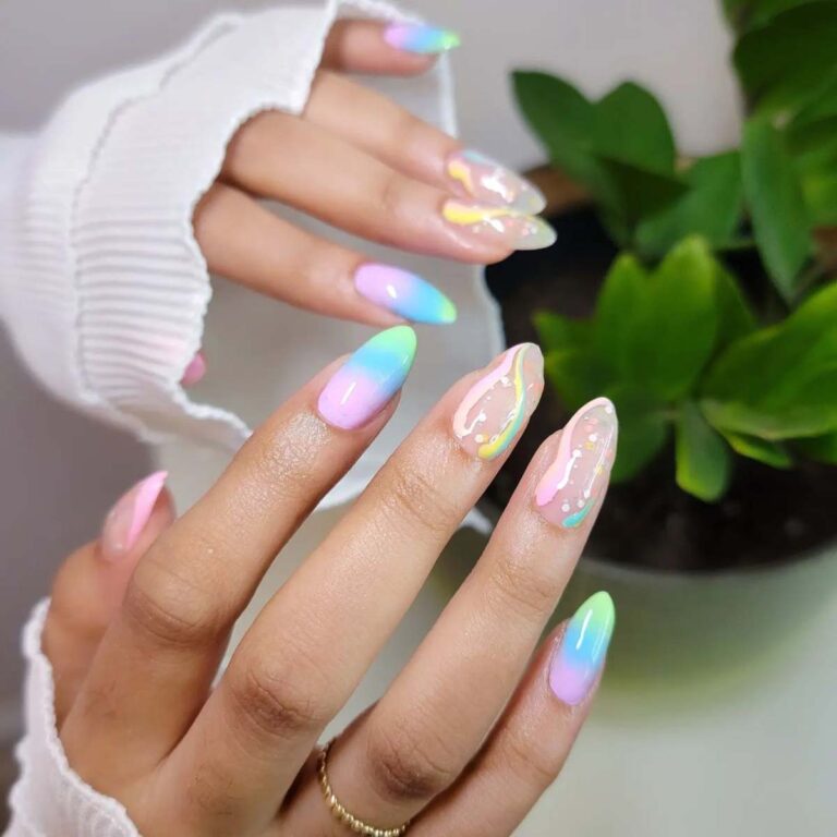 23 Spring Gradient Nails: Ombre Inspo for a Colorful Look