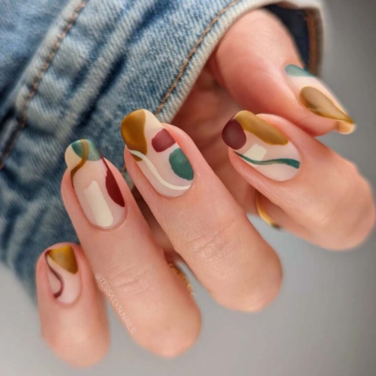 23 Trendy Spring Matte Nail Designs to Inspire Your Next Manicure