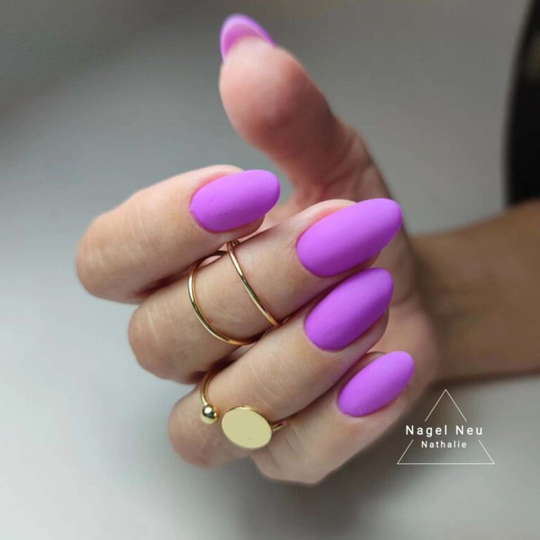 23 Trendy Spring Matte Nail Designs to Inspire Your Next Manicure