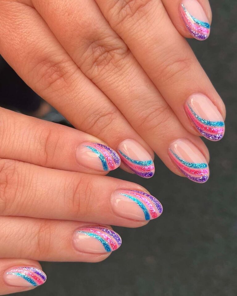 27 Spring Nails with Glitter: A Dazzling Trend for a Sparkling Season