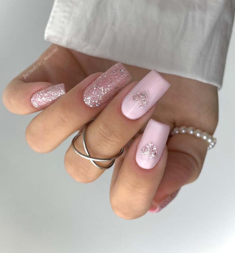 27 Spring Nails with Glitter: A Dazzling Trend for a Sparkling Season