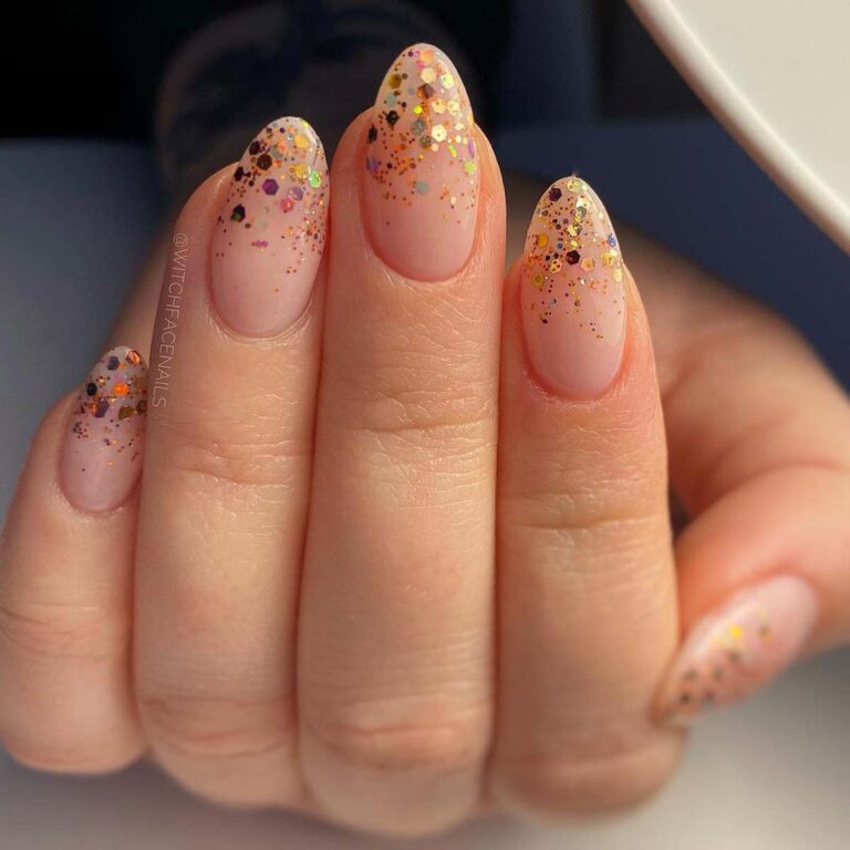 27 Spring Nails with Glitter: A Dazzling Trend for a Sparkling Season
