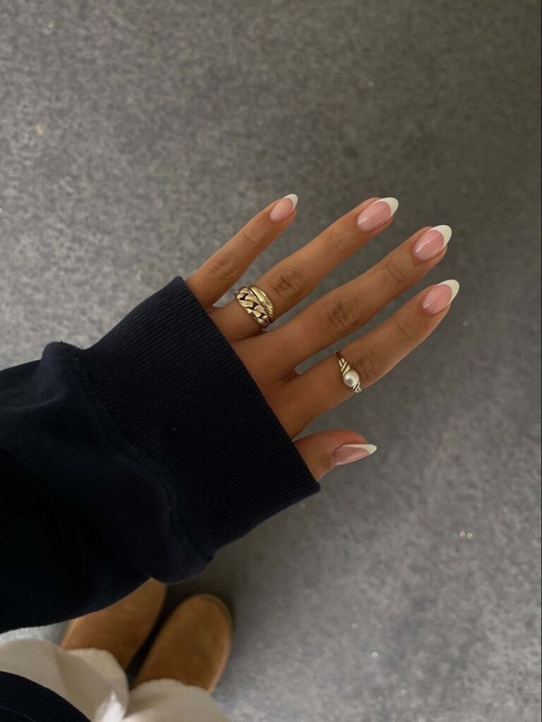 27 Amazing Oval Nail Designs You Can Try Today