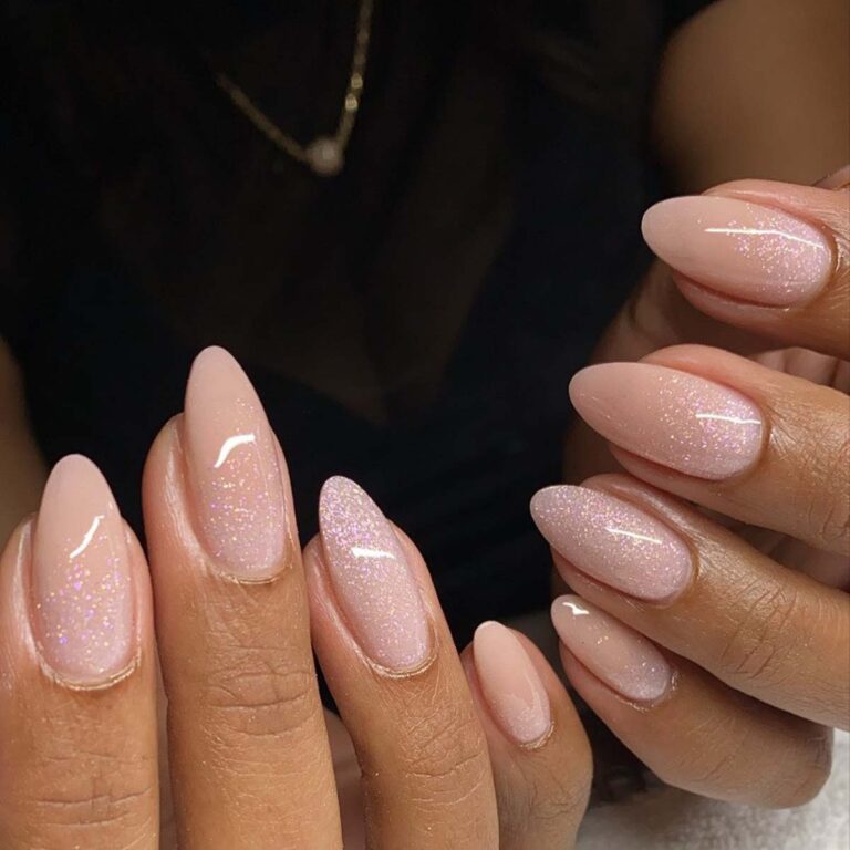 27 Amazing Oval Nail Designs You Can Try Today