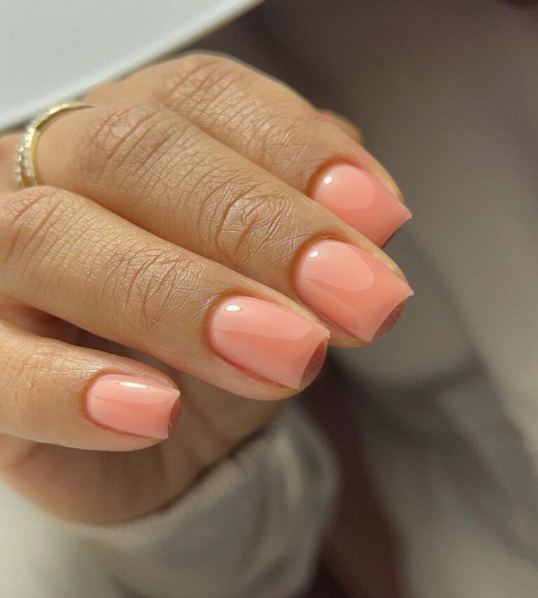 28 Trendy Spring Short Nail Ideas and Inspiration for a Fresh New Look