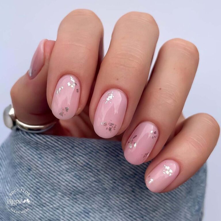 28 Trendy Spring Short Nail Ideas and Inspiration for a Fresh New Look