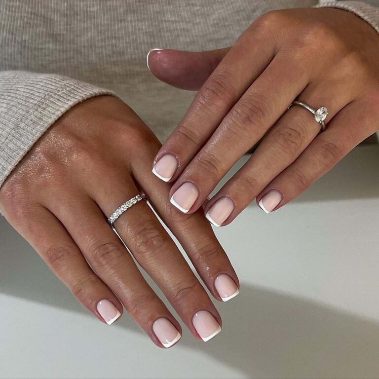 28 Trendy Spring Short Nail Ideas and Inspiration for a Fresh New Look