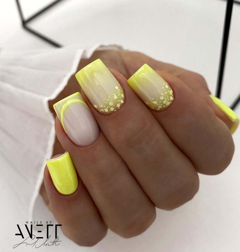 28 Sunny Ideas for Yellow Summer Nails That Will Brighten Your Day