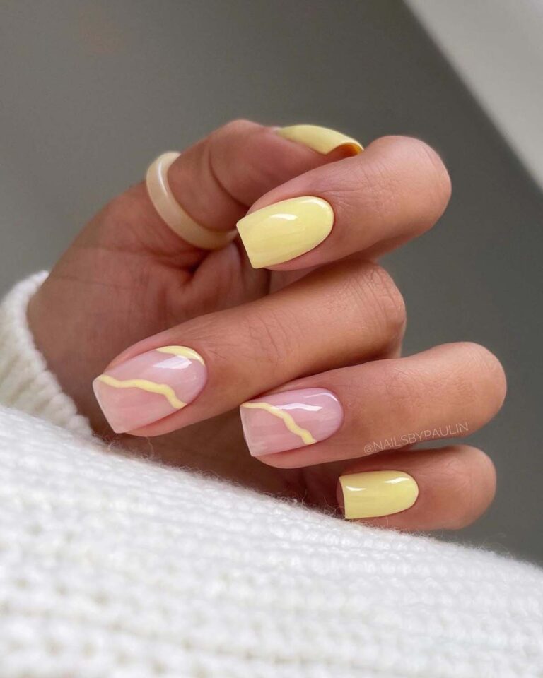 28 Sunny Ideas for Yellow Summer Nails That Will Brighten Your Day