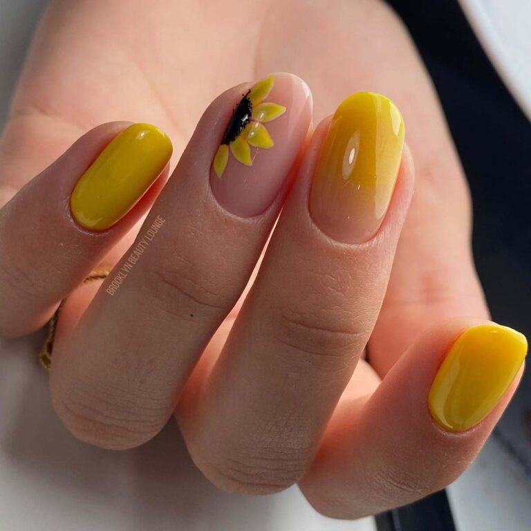 28 Sunny Ideas for Yellow Summer Nails That Will Brighten Your Day