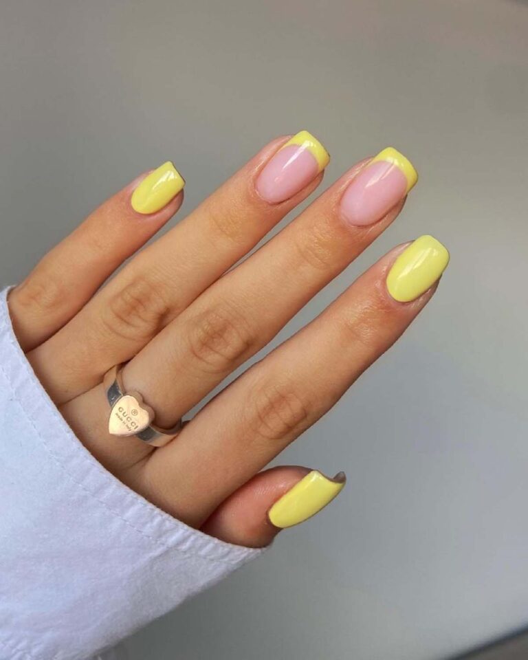28 Sunny Ideas for Yellow Summer Nails That Will Brighten Your Day
