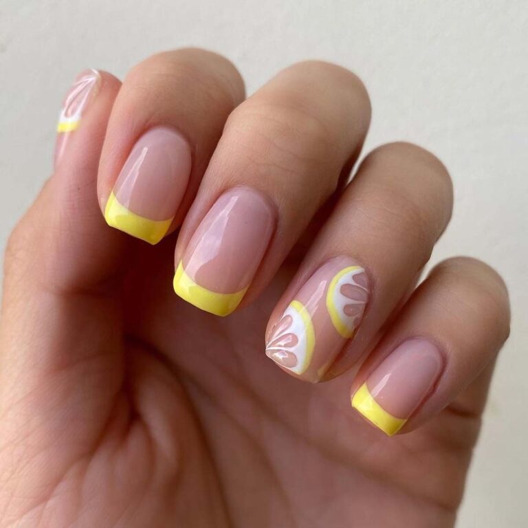 28 Sunny Ideas for Yellow Summer Nails That Will Brighten Your Day