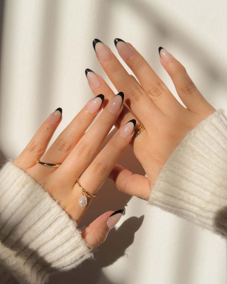 22 Amazing French Oval Nail Designs for Fall You Must Try