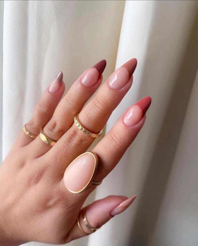 22 Amazing French Oval Nail Designs for Fall You Must Try