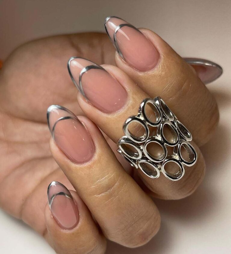 22 Amazing French Oval Nail Designs for Fall You Must Try