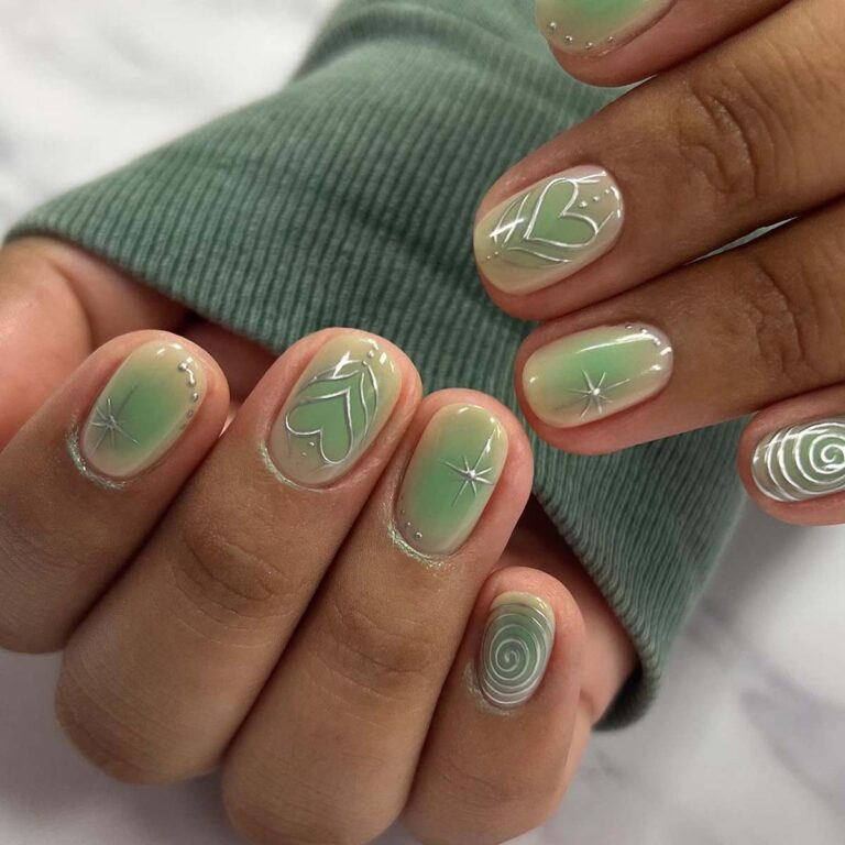 35 Eye-Catching Round Nail Designs to Try This Season