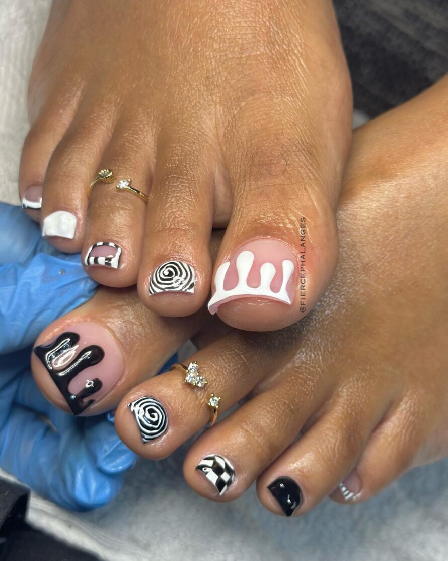 29 Stunning Toe Nail Design Ideas to Brighten Up Your Summer Style