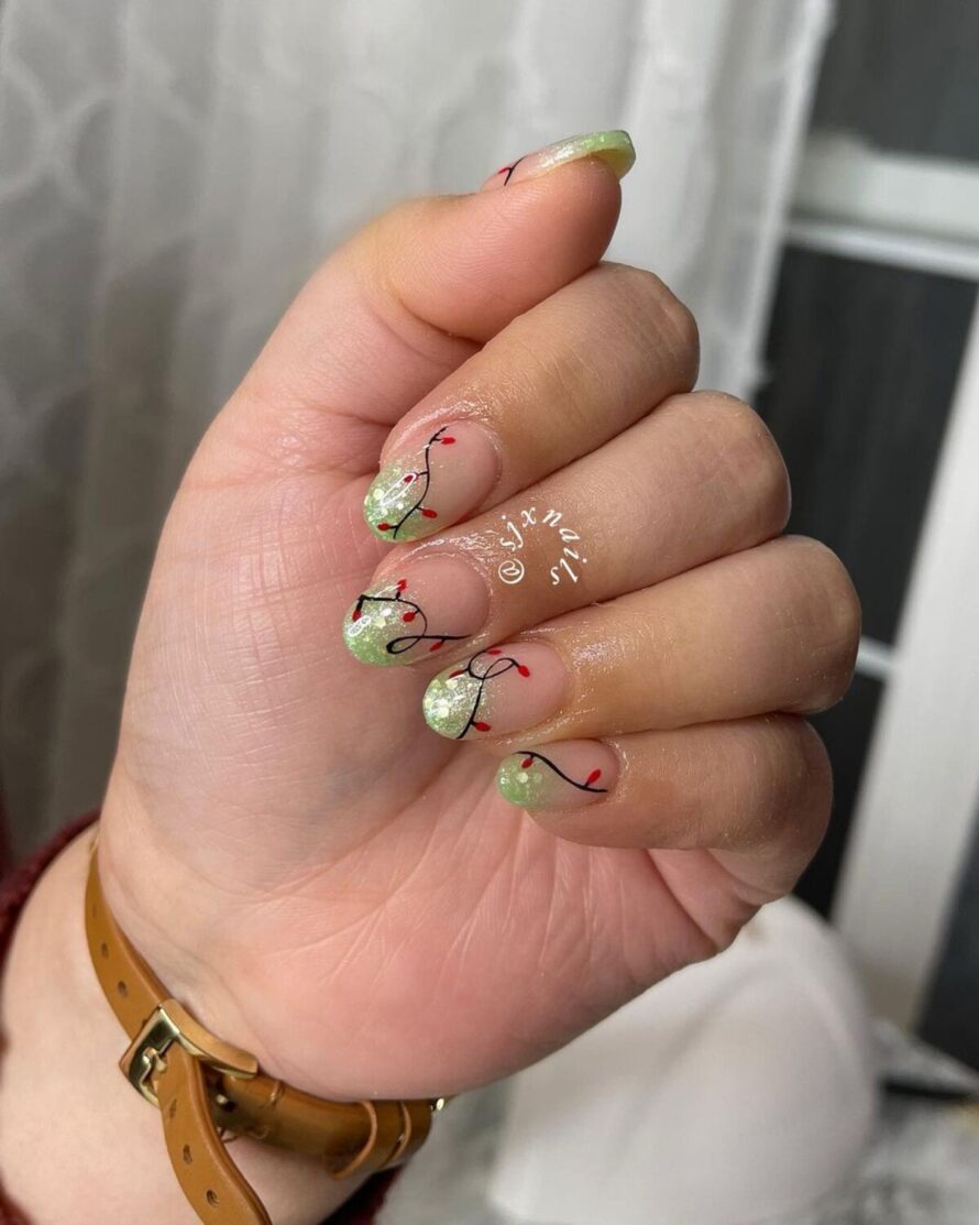 28 Adorable Short Christmas Nails Perfect for Holiday Cheer