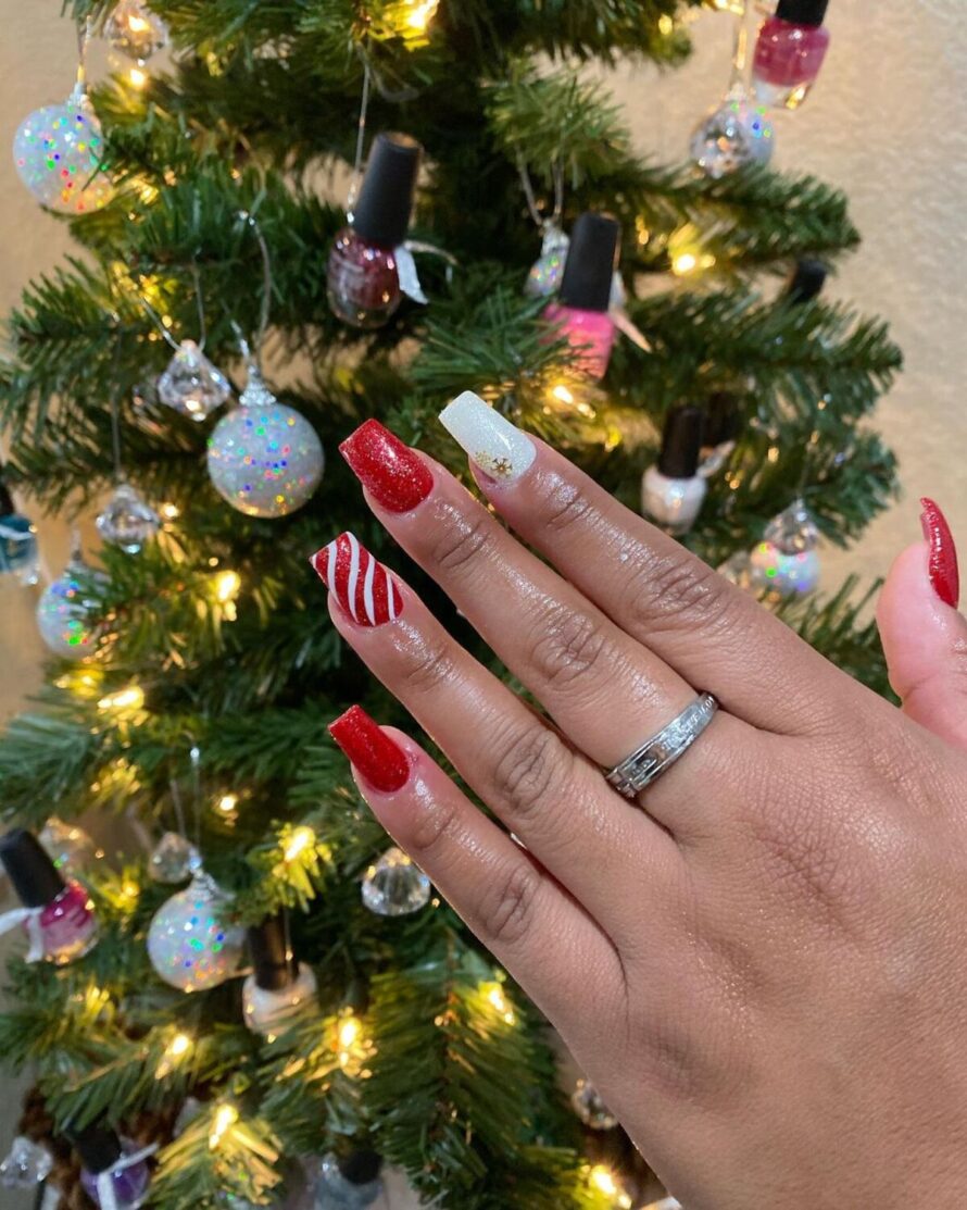28 Adorable Short Christmas Nails Perfect for Holiday Cheer