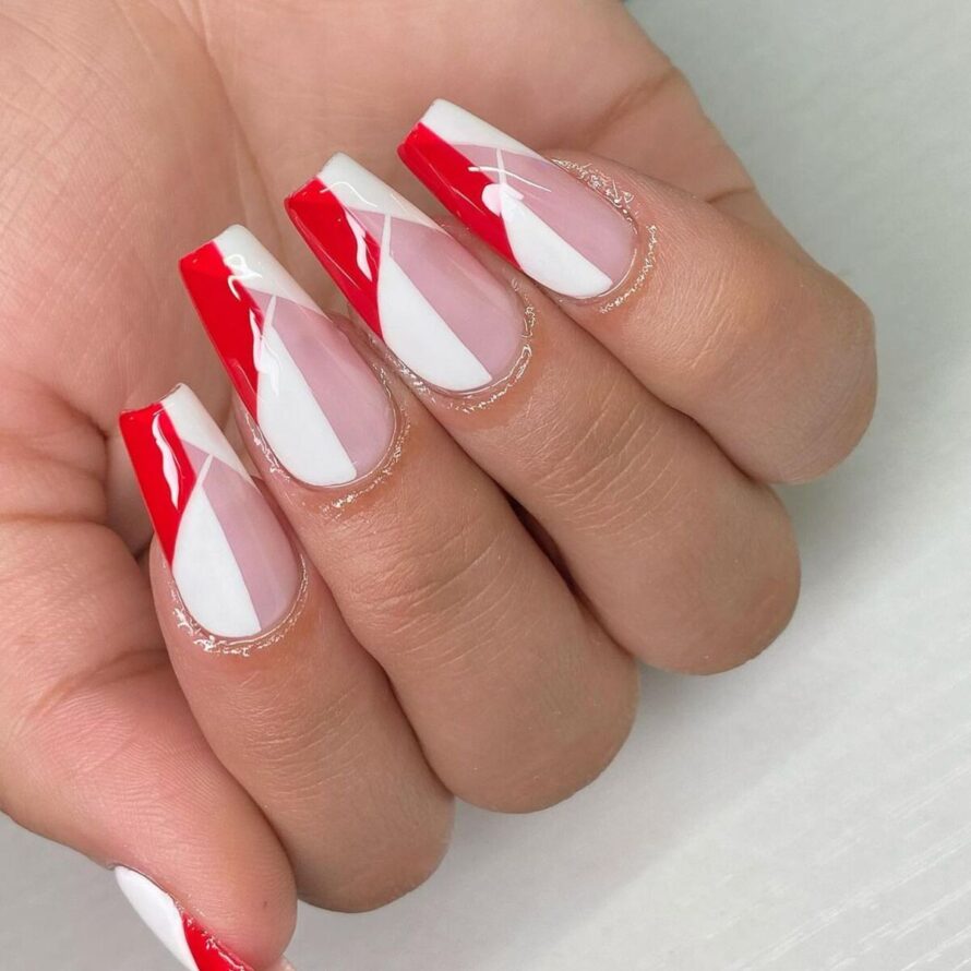 27 Chic Square Christmas Nails to Impress at Every Party