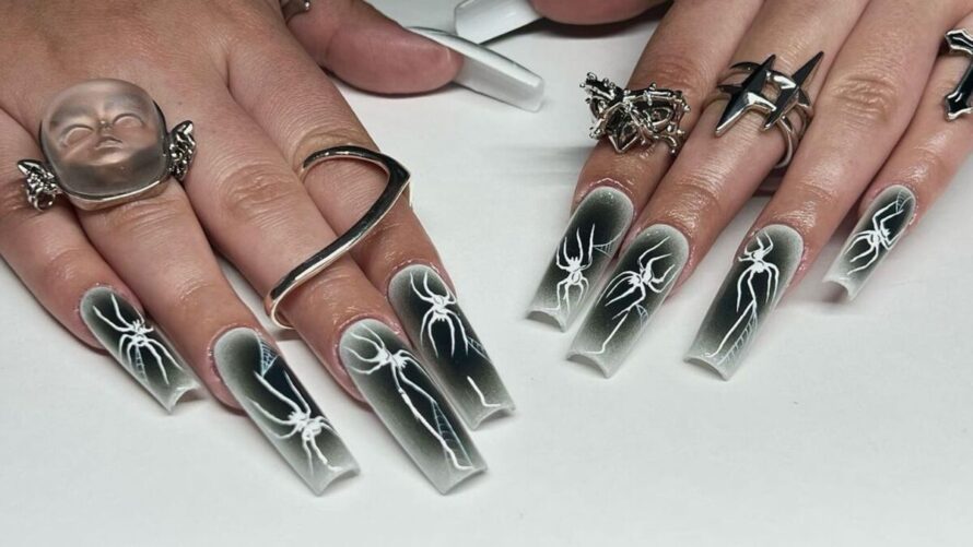 32 Chic Square Halloween Nails for a Perfectly Spooky Look