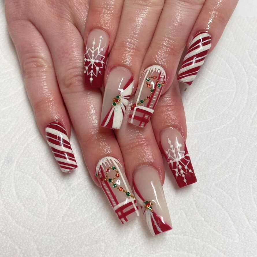 30 Creative Christmas Nail Designs to Make Your Holidays Merry