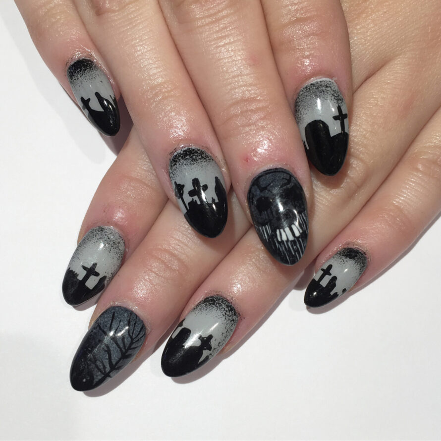 30 Creepy Halloween Nail Designs You Need to Try This October