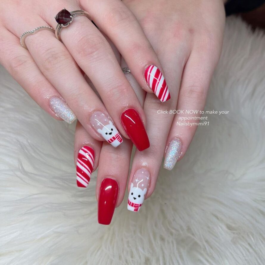 31 Festive Acrylic Christmas Nails to Celebrate the Season