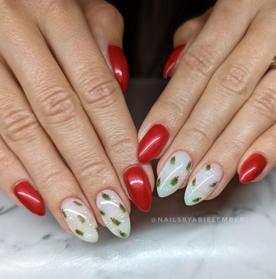 26 Simple Christmas Nails That Capture the Spirit of the Season