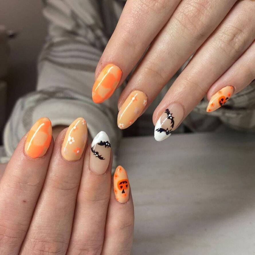 26 Simple Halloween Nails That Are Scarily Easy to DIY