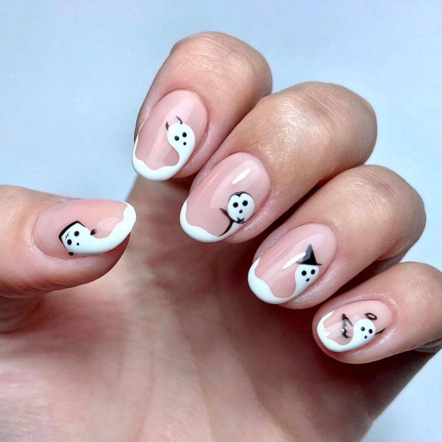 26 Simple Halloween Nails That Are Scarily Easy to DIY