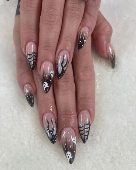 31 Spooky Acrylic Halloween Nails That Will Haunt Your Dreams