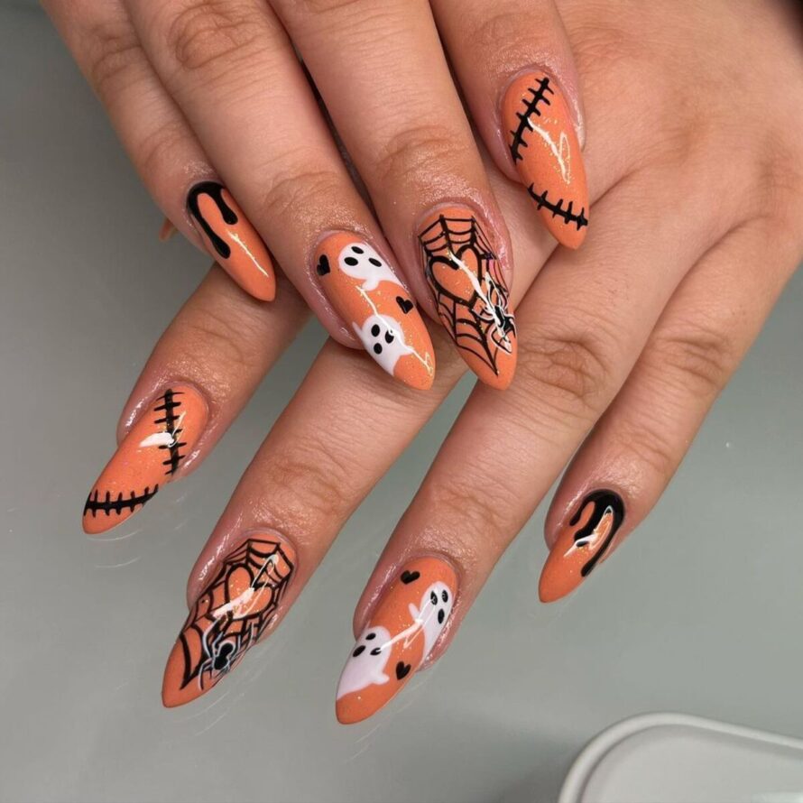 31 Spooky Acrylic Halloween Nails That Will Haunt Your Dreams