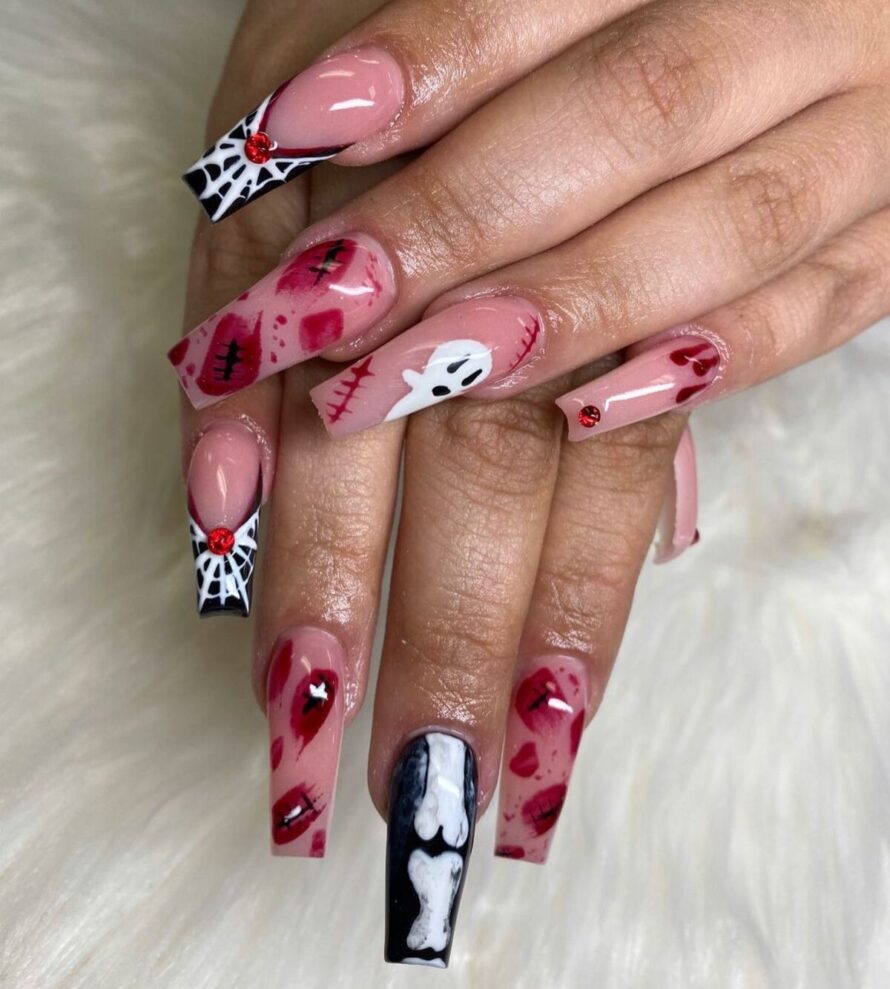 31 Spooky Acrylic Halloween Nails That Will Haunt Your Dreams