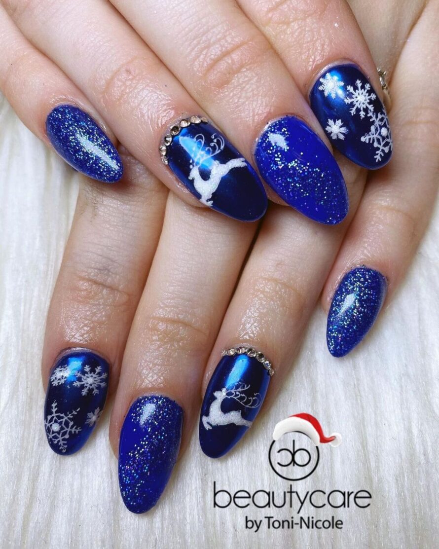 32 Cool Blue Christmas Nails for a Winter Wonderland Feel
