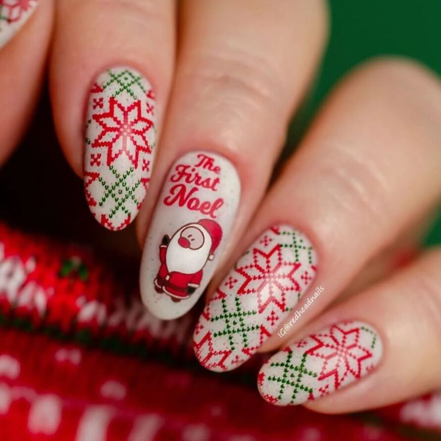 25 Adorable Santa Claus Christmas Nails for a Jolly Look