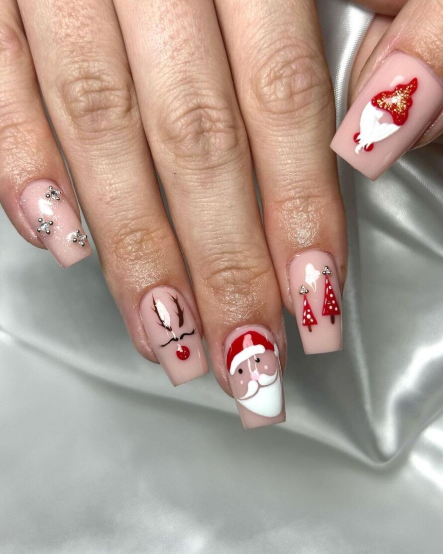 25 Adorable Santa Claus Christmas Nails for a Jolly Look